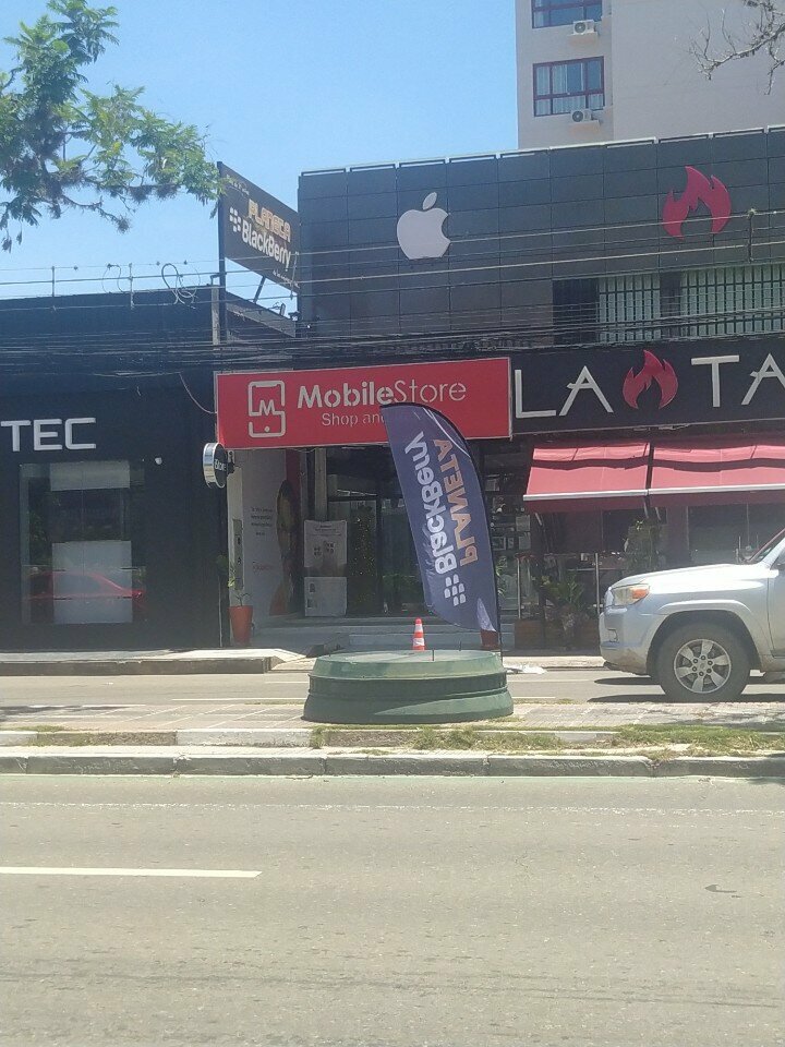 Cep telefonu ve aksesuarları satış mağazaları MobileStore, Santa‑Krus, foto