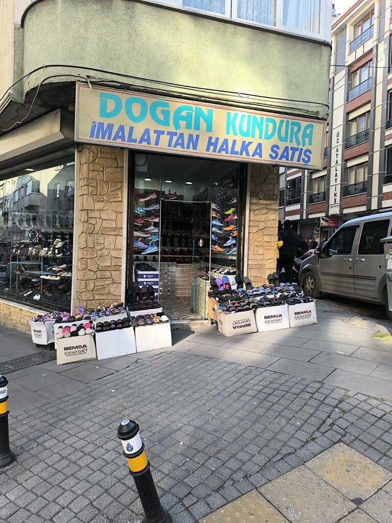 Ayakkabı mağazaları Doğan Kundura, İstanbul, foto