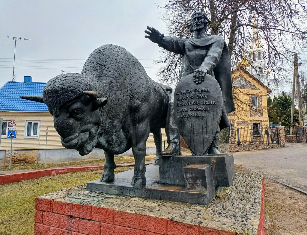 Park, sokak heykeli Зодчий Олекса, Kamenets, foto