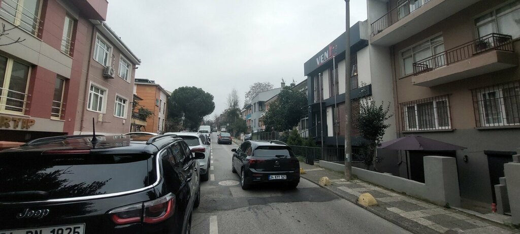 Otomobil servisi Cube Medya, İstanbul, foto