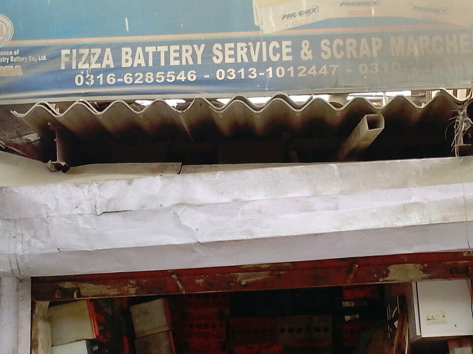 Akümülatör ve şarj cihazları Fizza, Karaçi, foto