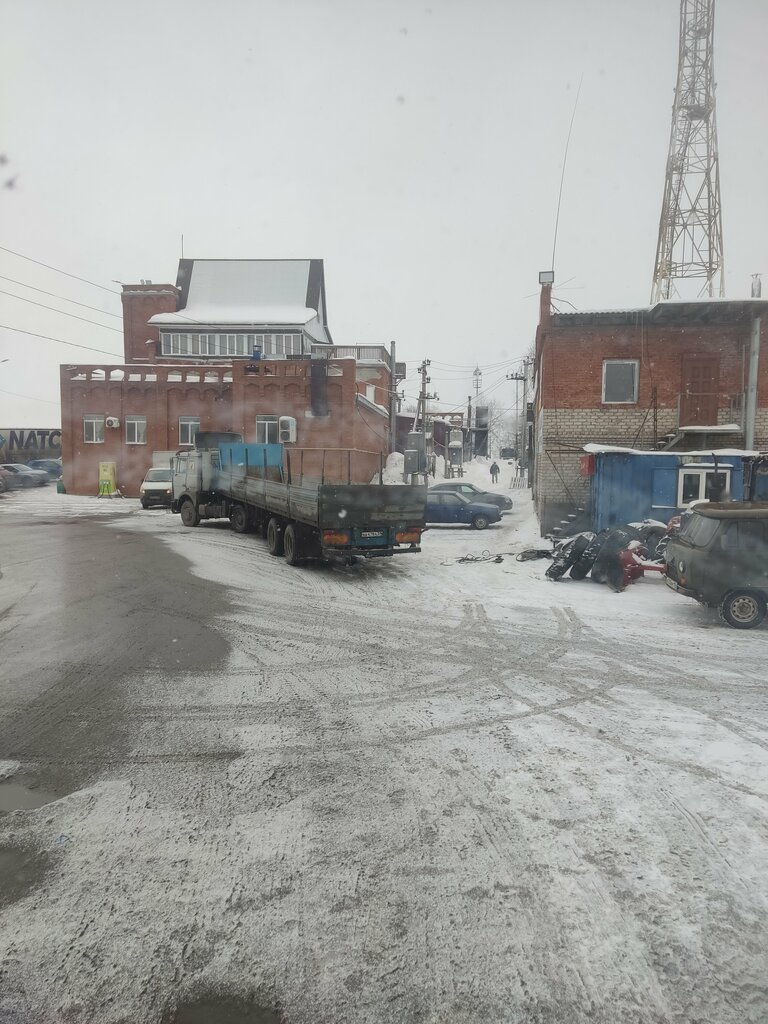 Jant ve lastikçiler ПетроМастер, Permski krayı, foto