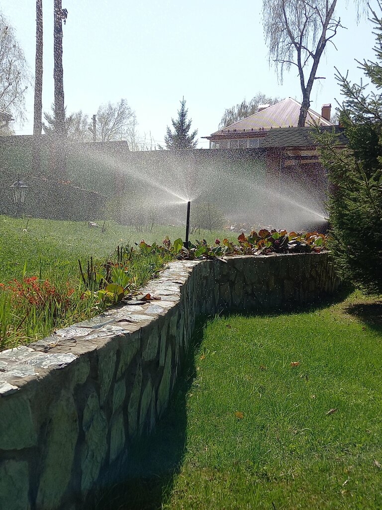 Su ve kanalizasyon sistemlerinin montaj ve bakımı Sibpolivstroy, Novosibirsk, foto