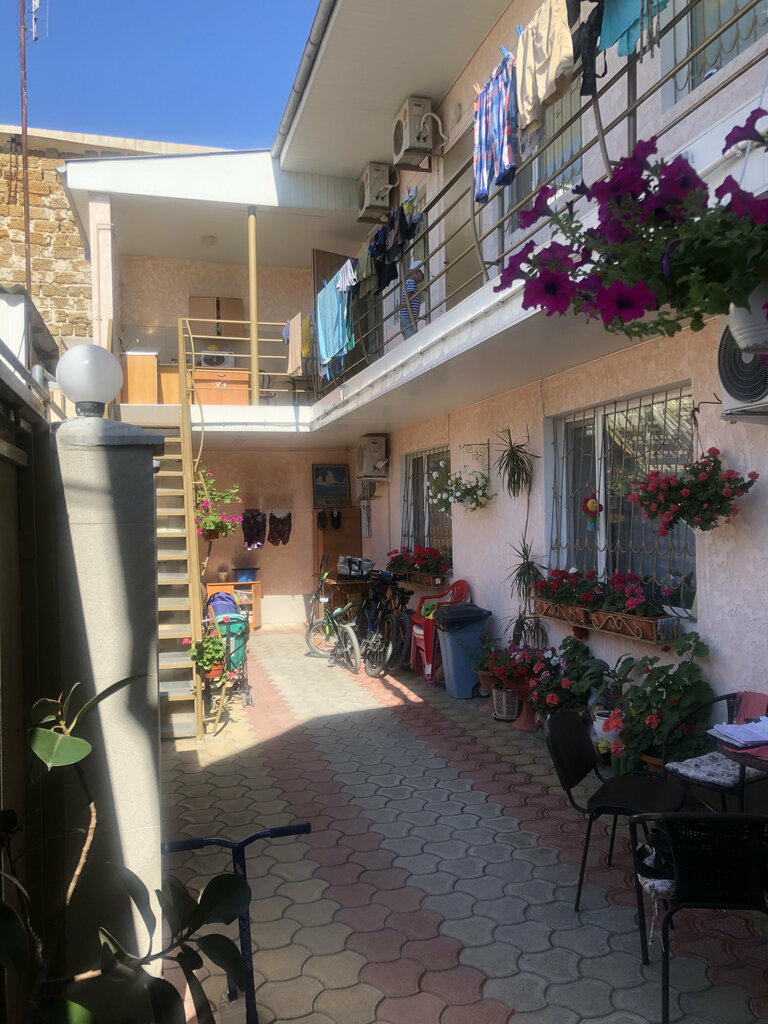 Konuk evi U Dmitriya, Yevpatorya, foto