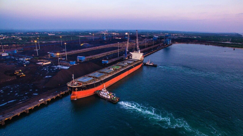 Petrol ve gaz firması AG & P Lng, Dubai, foto
