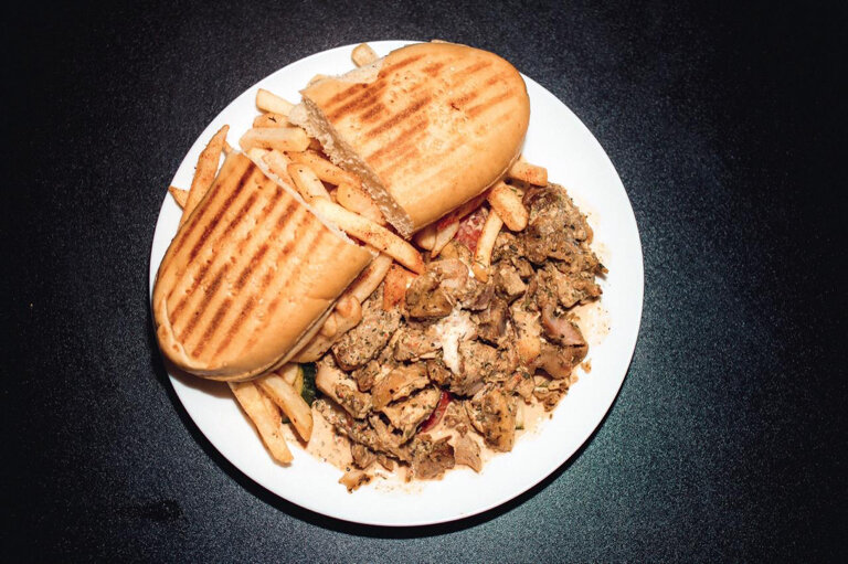 Kafe Shaverma club, Stavropol, foto