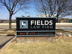 Fields Law Firm (Minnesota, Hennepin County, Minnetonka), avukatlar  Minnetonka'dan