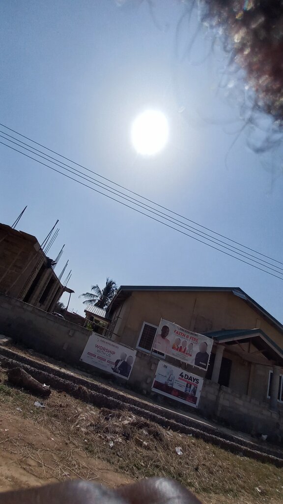 Ortodoks kiliseleri Global Revival Ministries, Akra, foto