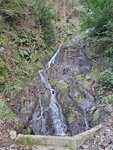 Spring, stream (Krasnodar Territory, Sochi Resort City Urban District, selo Khartsiz Pervy, pereulok Chkalova), pınar, çay  Soçi'den