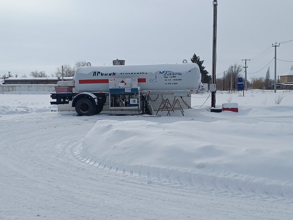 Otogaz dolum istasyonu АГЗС, Orenburgskaya oblastı, foto