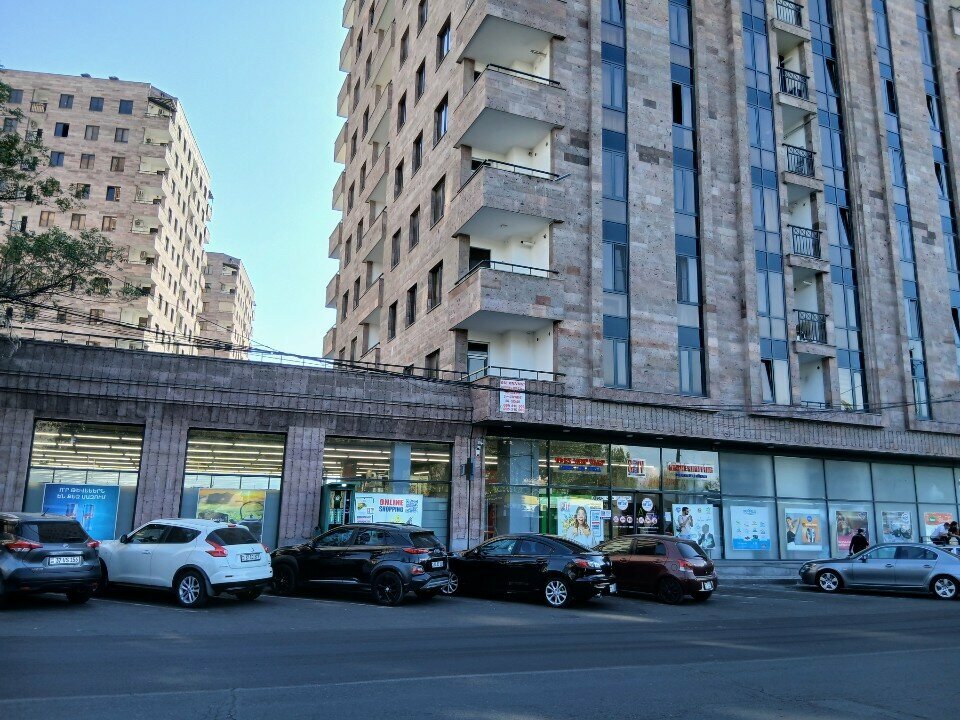 Süpermarket Yerevan City, Erivan, foto