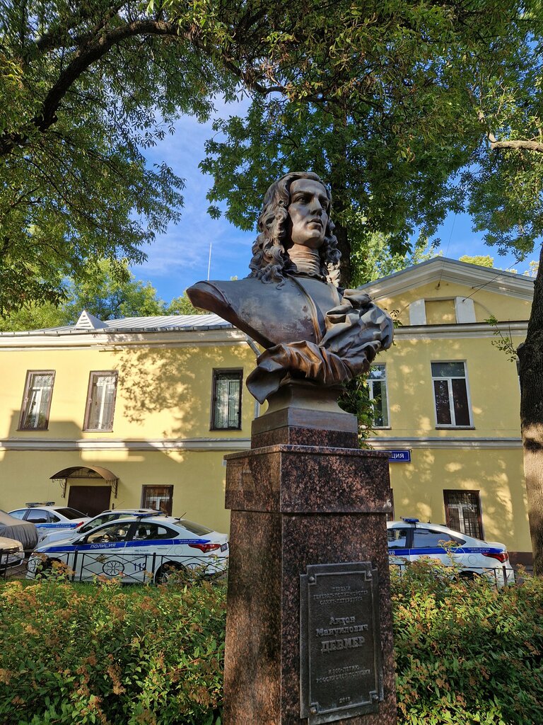 Anıt, heykel Первый генерал-полицмейстер России Антон Мануилович Девиер, Saint‑Petersburg, foto