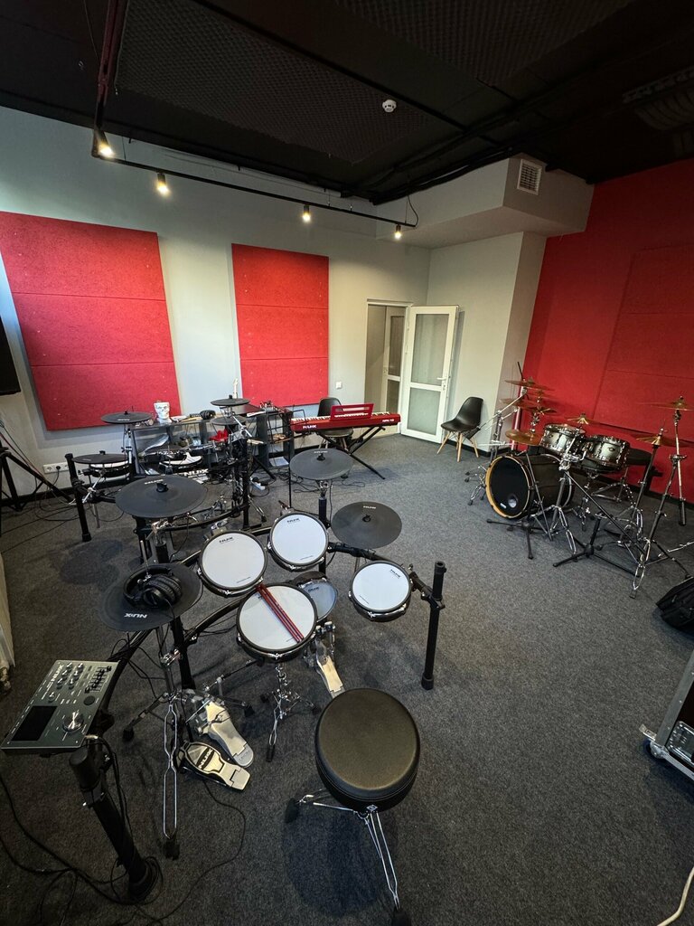 Müzik okulları ve konservatuarlar Cherry Studio X Drumstarz, Rostov‑na‑Donu, foto