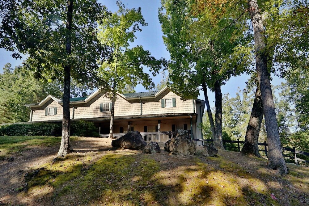 Otel Oak Tree Lodge 3 - Fifteen Bedroom Chalet Lodge, Tennessee Eyaleti, foto