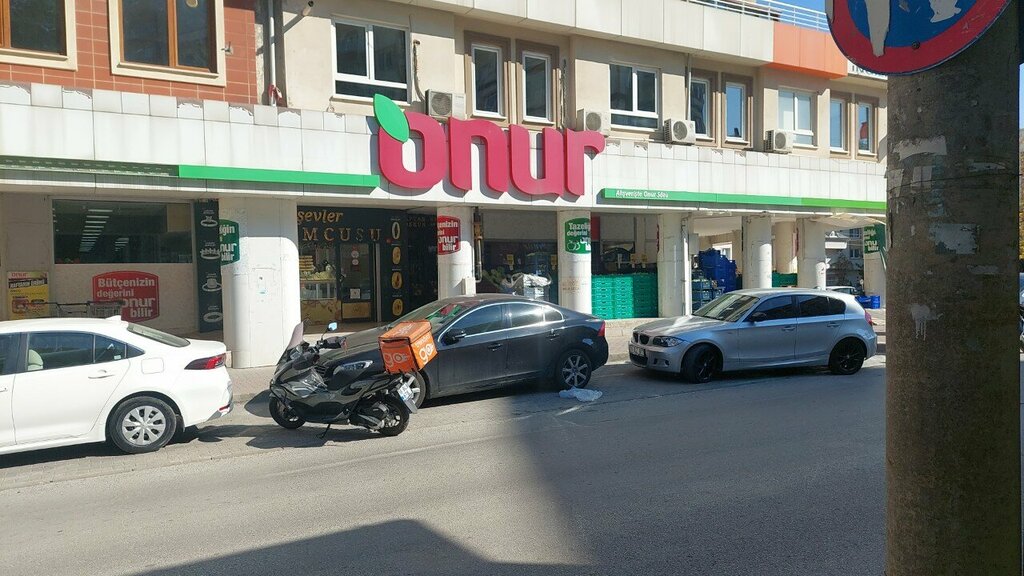Süpermarket Onur Market, Bursa, foto