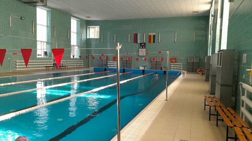 Çok amaçlı spor tesisleri Дельфин, Novoçerkassk, foto