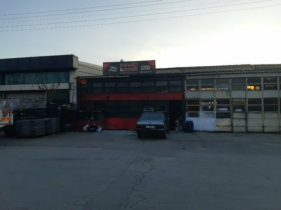 Otomobil parçaları imalatı Kapakçı Enver, Bursa, foto