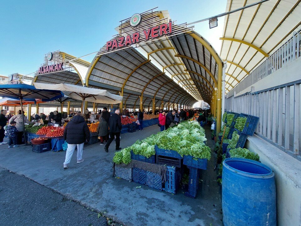 Gıda pazarı Alsancak Üretici Pazarı, Ankara, foto