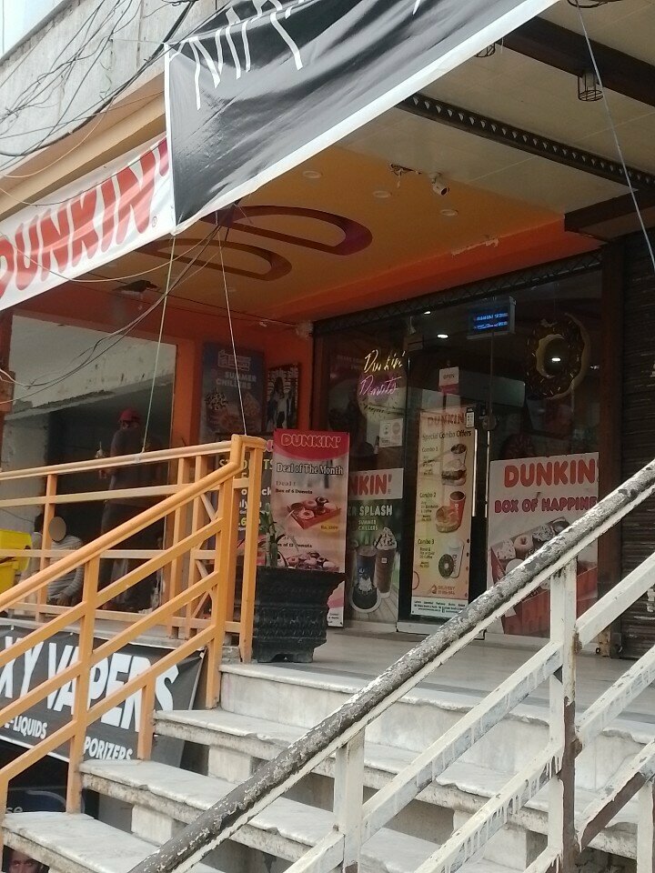 Kahve dükkanları Dunkin Donuts, Lahor, foto