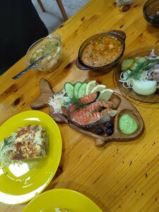 U Petra (Sosnovy pereulok No:8, Alzamay), kafe  Alzamay'dan