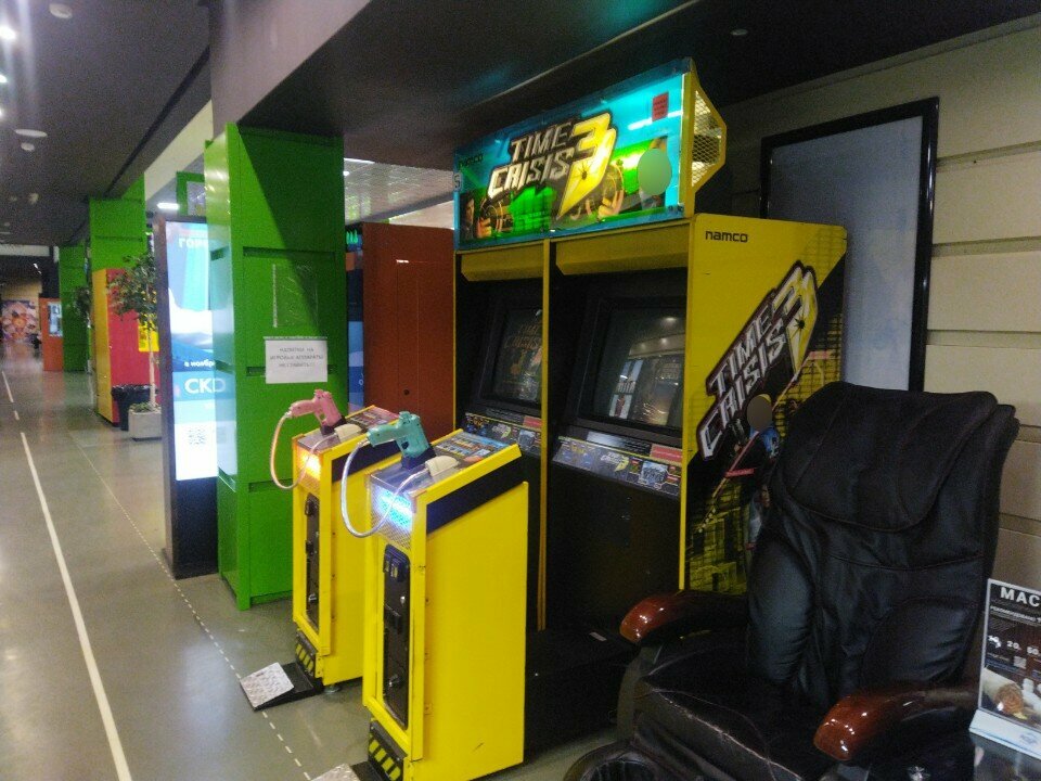 Oyun makinesi Time Crisis 3, Moskovski, foto