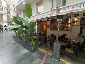 Naomi Sushi Bar (Harbiye Mah., Mim Kemal Öke Cad., No:1/C, Şişli, İstanbul), restoran  İstanbul'dan
