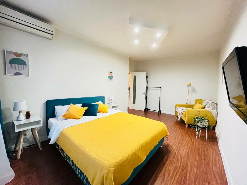 Kısa süreli konaklama Happy people on General Antonov 4k2, Moskova, foto