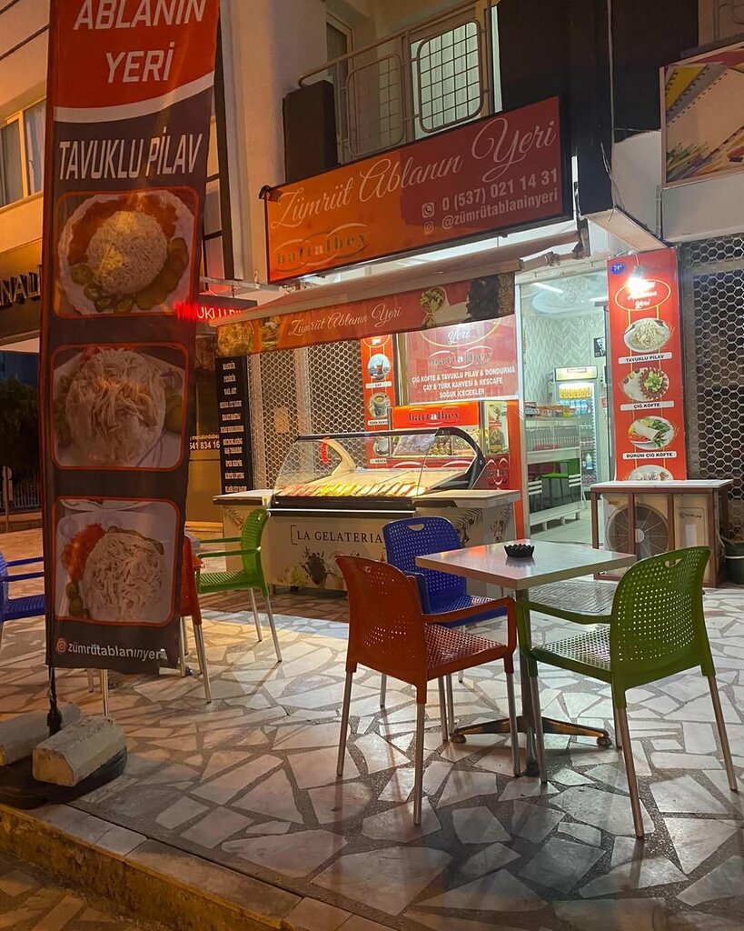 Fast food Zümrüt Ablanin Yeri, İzmir, foto