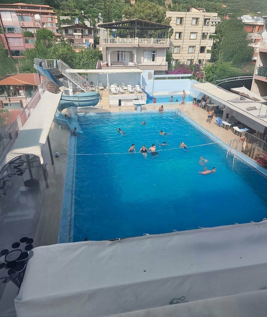 Otel Beyaz Muhteşem Havuz Başı, Samandağ, foto