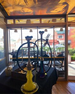 Bi Yerdeyiz Nargile Cafe (Balıkesir, Burhaniye, İskele Mah., Ayhan Özerdem Cad., 5), restoran  Burhaniye'den