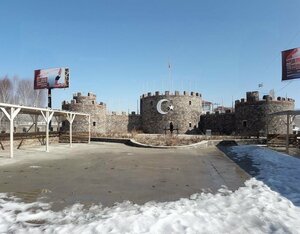 Muhsin Yazıcıoğlu Parkı (Sivas, Şarkışla, Kandemir Mah., Muhsin Yazıcıoğlu Parkı), kültür ve eğlence parkları  Şarkışla'dan