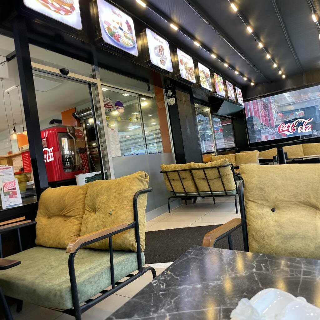 Restoran Şaşkın Bakkal Marmaris Büfe, Ortahisar, foto