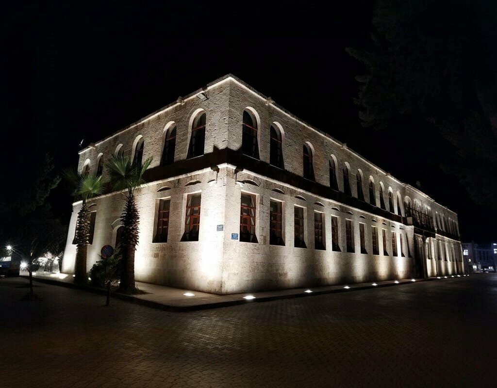 Belediyeler, devlet daireleri Silifke İlçe Nüfus Müdürlüğü, Silifke, foto