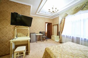 Ayuk (ulitsa Kirova No:11, Kislovodsk), otel  Kislovodsk'tan