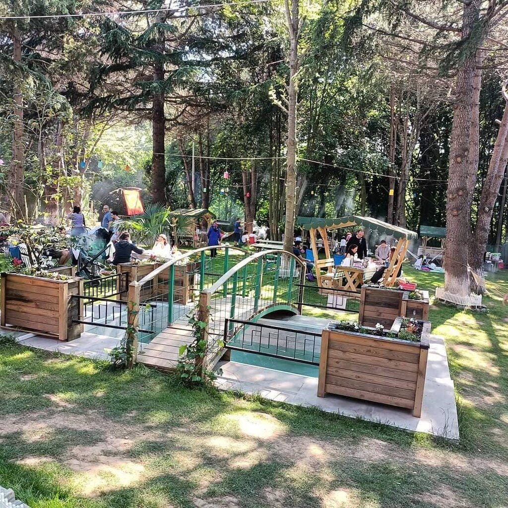 Piknik alanı Çamlıbel Piknik, İstanbul, foto