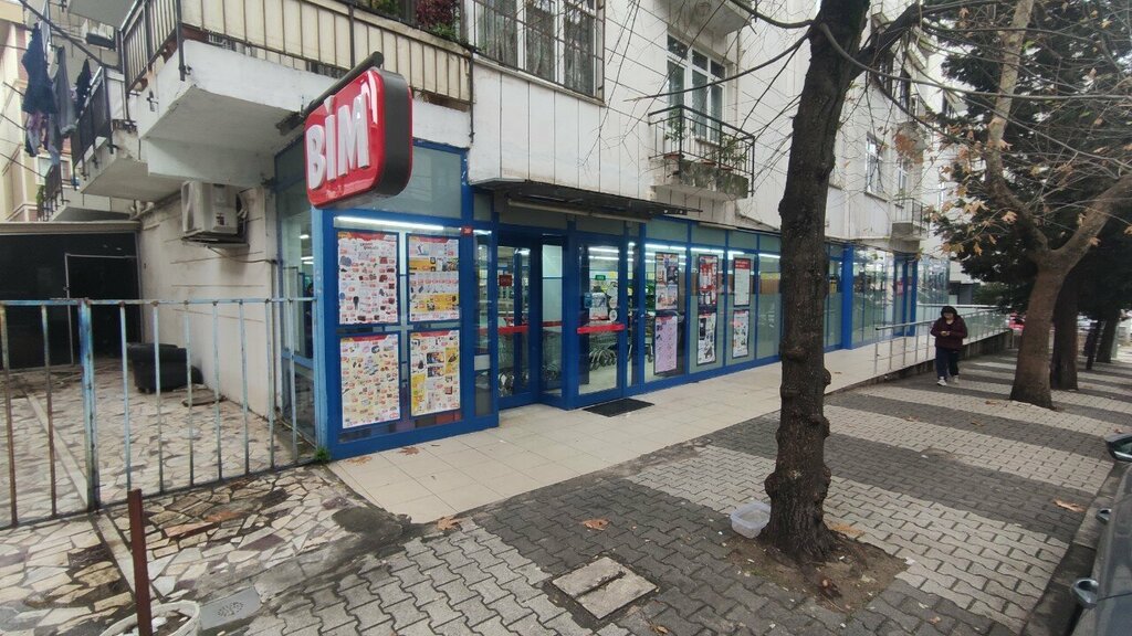 Süpermarket Bim, İstanbul, foto