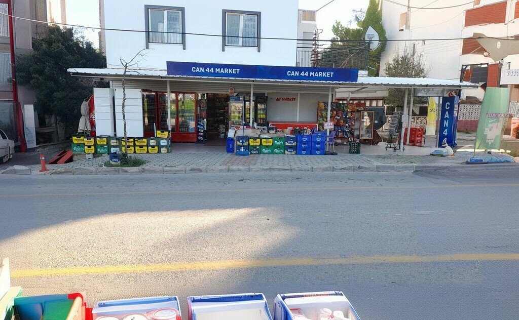 Market Can 44 Market, Didim, foto