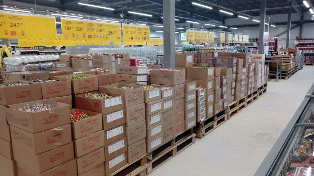 Süpermarket Prodsklad Pobeda, Jiguliovsk, foto