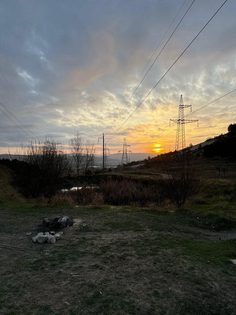 Pınar, çay Spring, stream, Sevastopol, foto