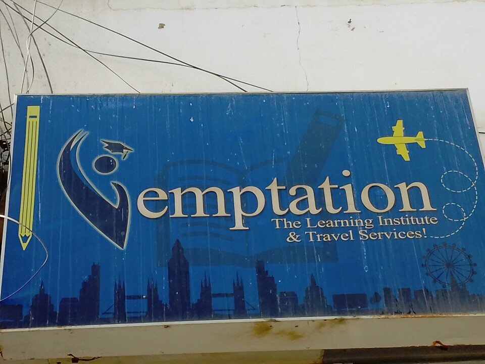 Ortaokul Temptation learning institute, Karaçi, foto