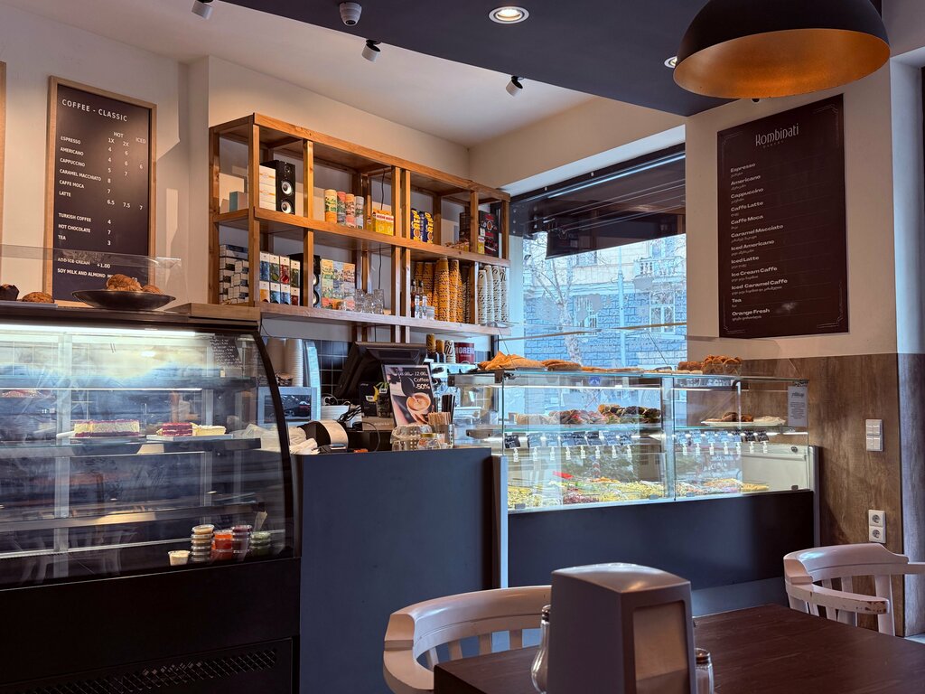 Fast food Kombinati, Tiflis, foto