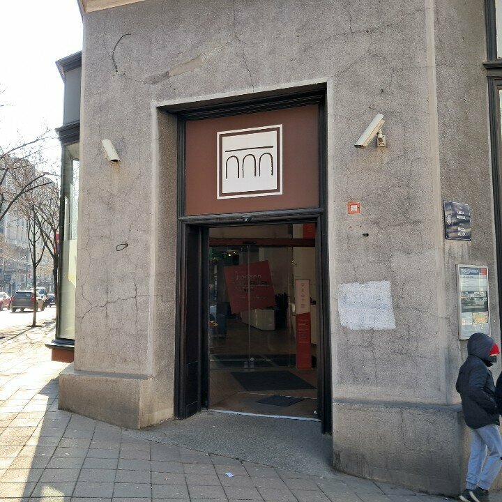 ATM'ler Banka Intesa, Belgrad, foto