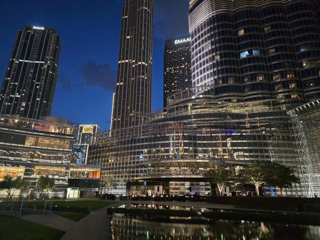 Restoran Armani Hashi, Dubai, foto