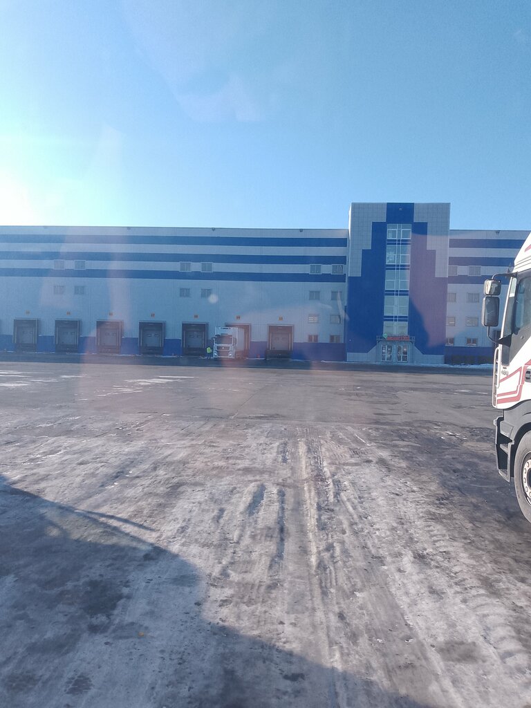 ​Dağıtım merkezi Монетка, Çeliabinskaya oblastı, foto