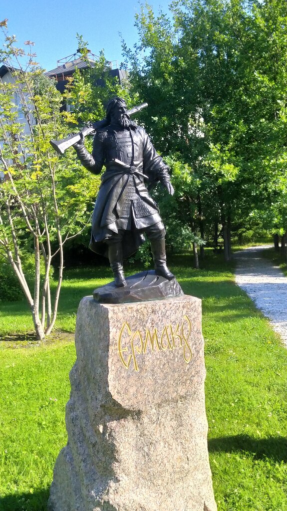 Anıt, heykel Ермак, Tobolsk, foto