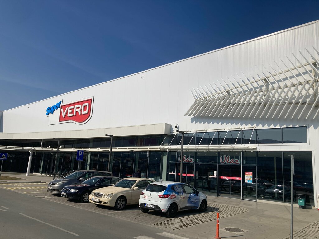 Mini-market Super Vero, Novi Sad, foto