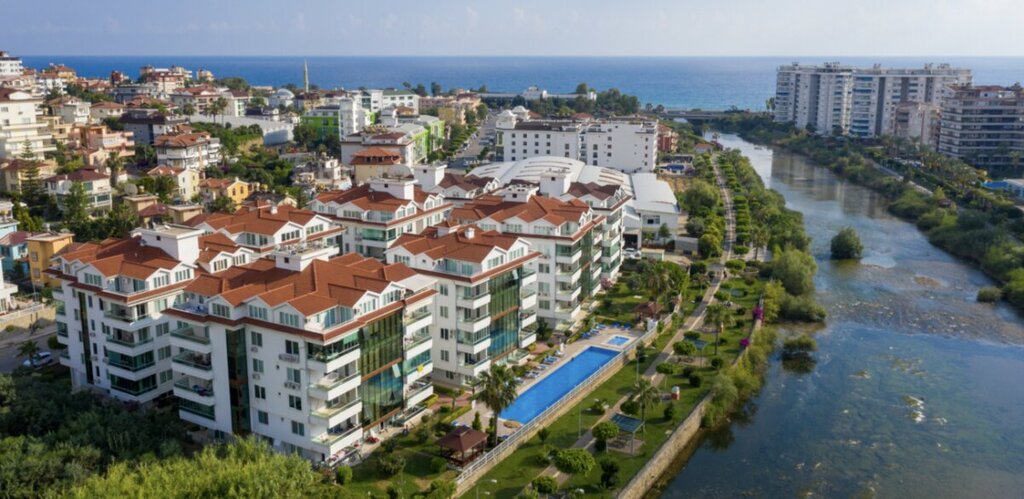 Emlak ofisi RestProperty Real Estate, Alanya, foto