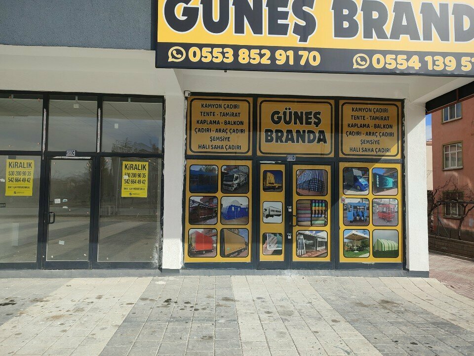 Çerçeve ve çadır yapıları Güneş Branda, Konya, foto