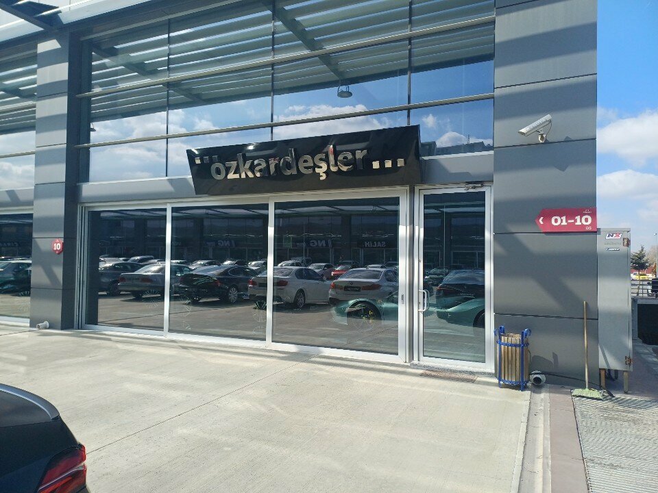 Otomobil satış galerileri Özkardeşler Otomotiv, Ankara, foto