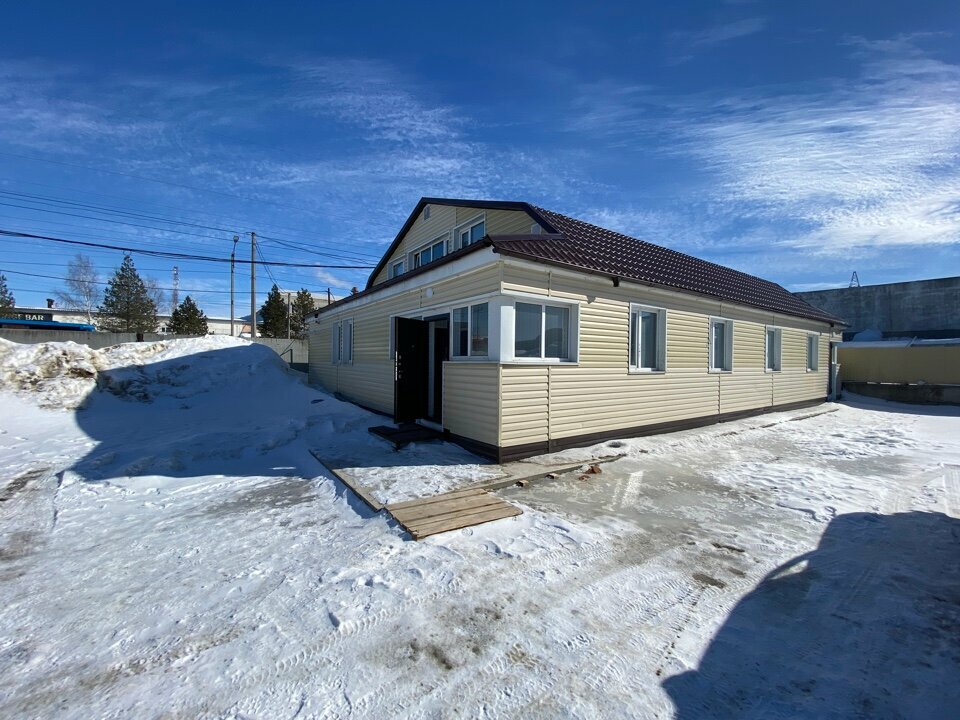 Otel Берег, Nefteyugansk, foto